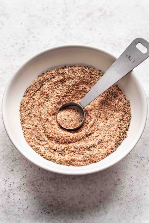 6 Ingredient Everyday Seasoning (use it on everything!) - Life is but a ...